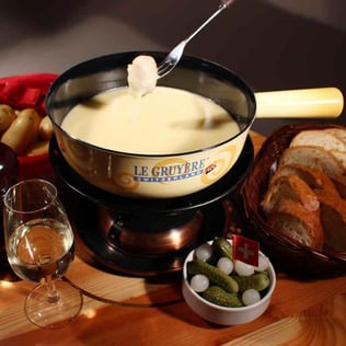 How to make EHL's easy three-cheese fondue recipe